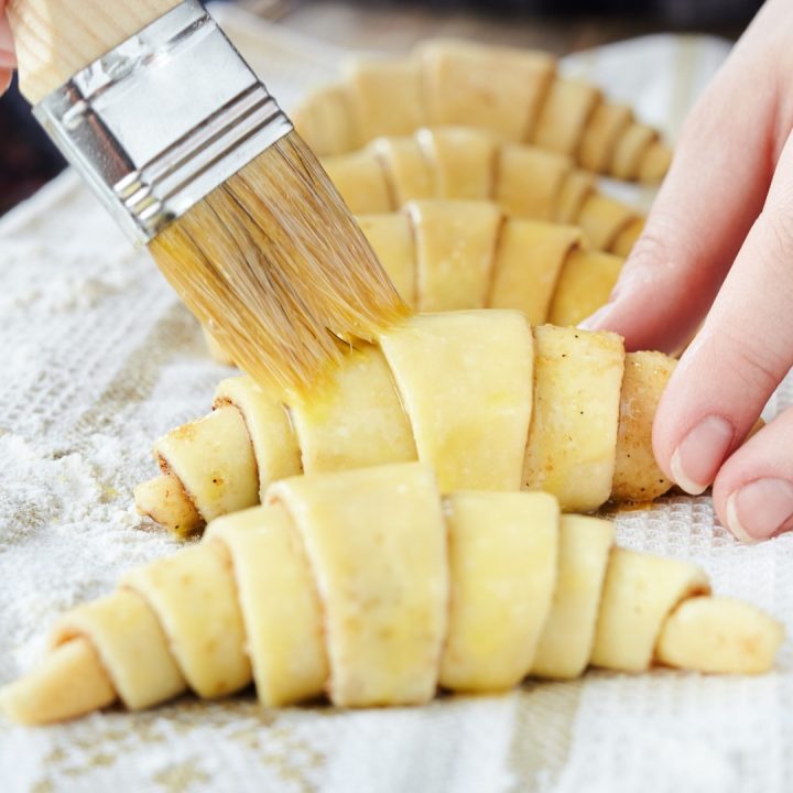 How to Make Medialunas – Argentinian Croissants - The Spice Chica™